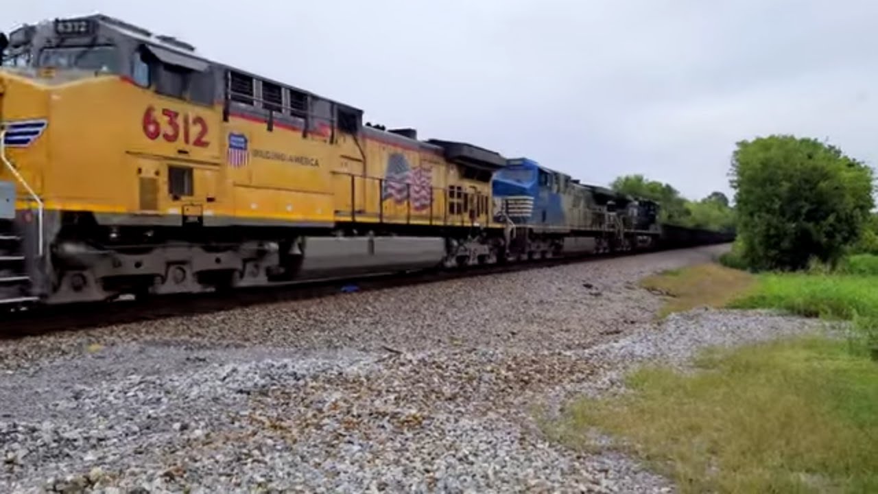 UP 6312 leading the way in Rhea County, Tennessee at the Highwater Rd ...