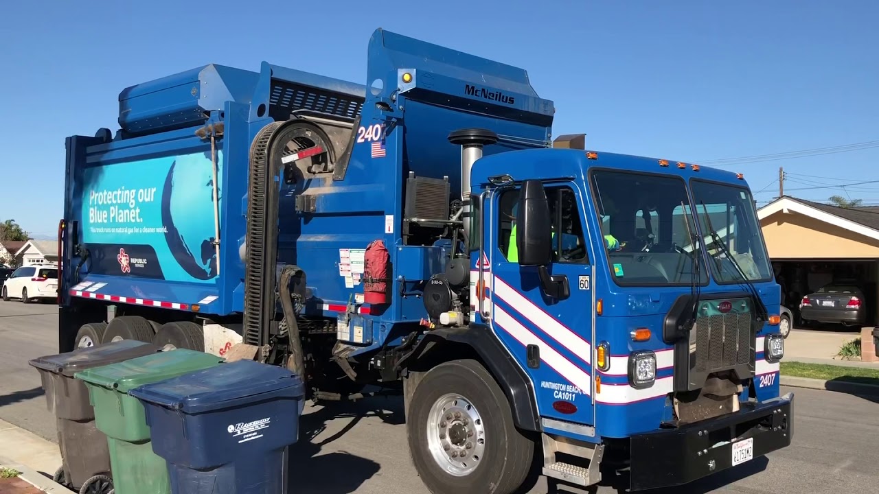 Republic Services (rainbow disposal) of HB - YouTube