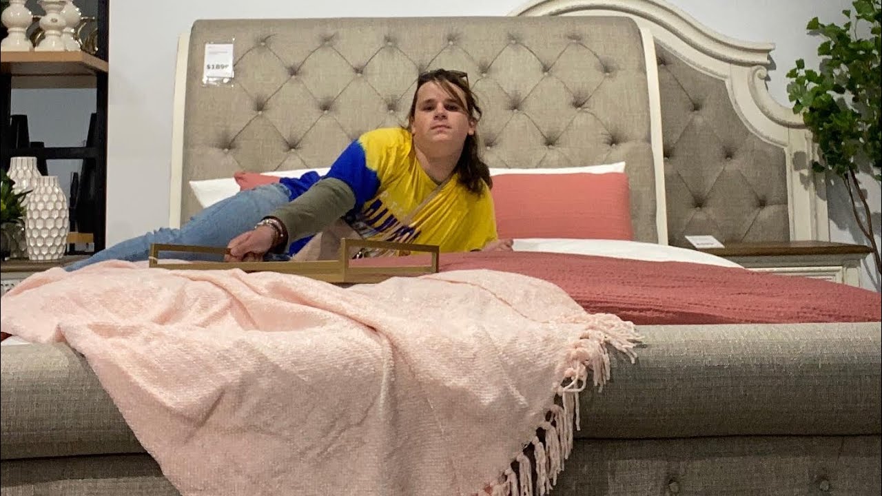 A Day with Hayley Porter 2 (Rated R) - YouTube