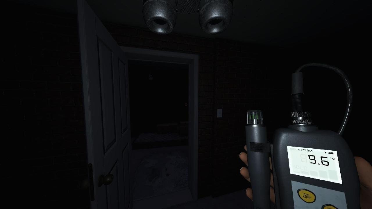 Phasmophobia - 3 EVIDENCE ONE GHOST EVENT - YouTube
