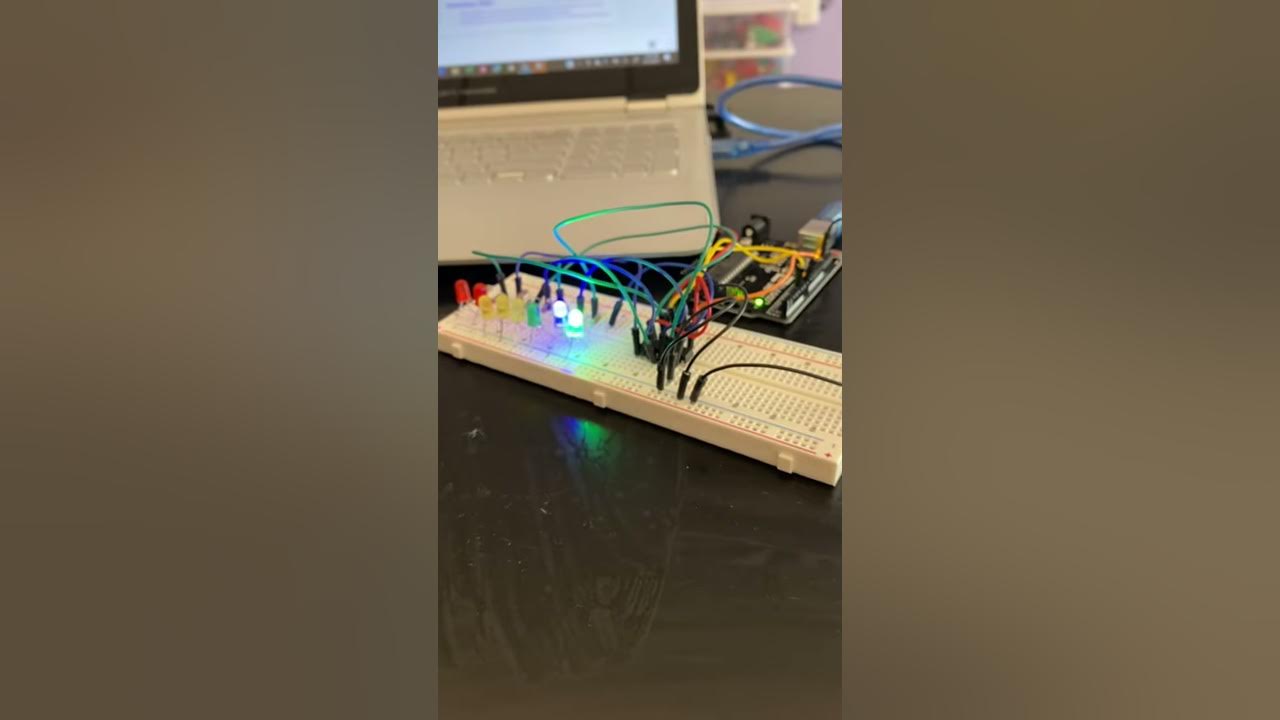 Ryan Murray - Arduino Lesson 4 Task 1 - YouTube