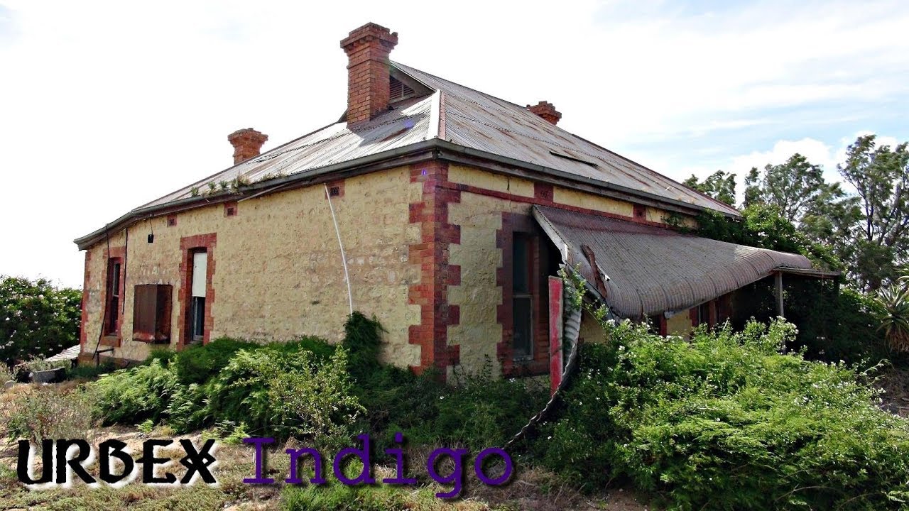 Abandoned- Late 1800`s sandstone and brick farm house with farmhand ...
