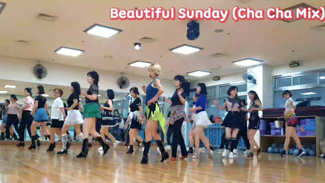 Beautiful Sunday (Cha Cha Mix) Line Dance - YouTube