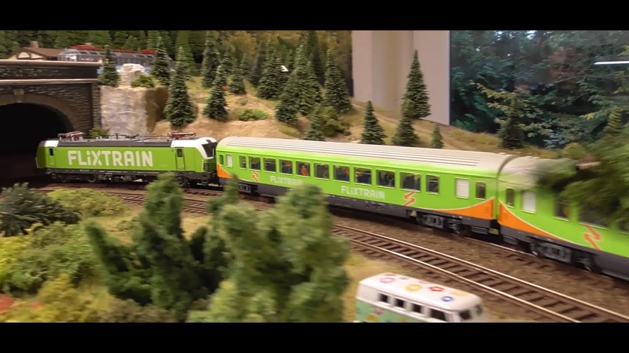 Piko 58678 Flixtrain bekommt flackerfreie LED Beleuchtung - YouTube