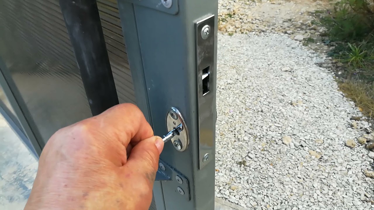 Лучшие замки для ворот — доступные решения для дополнительной безопасности