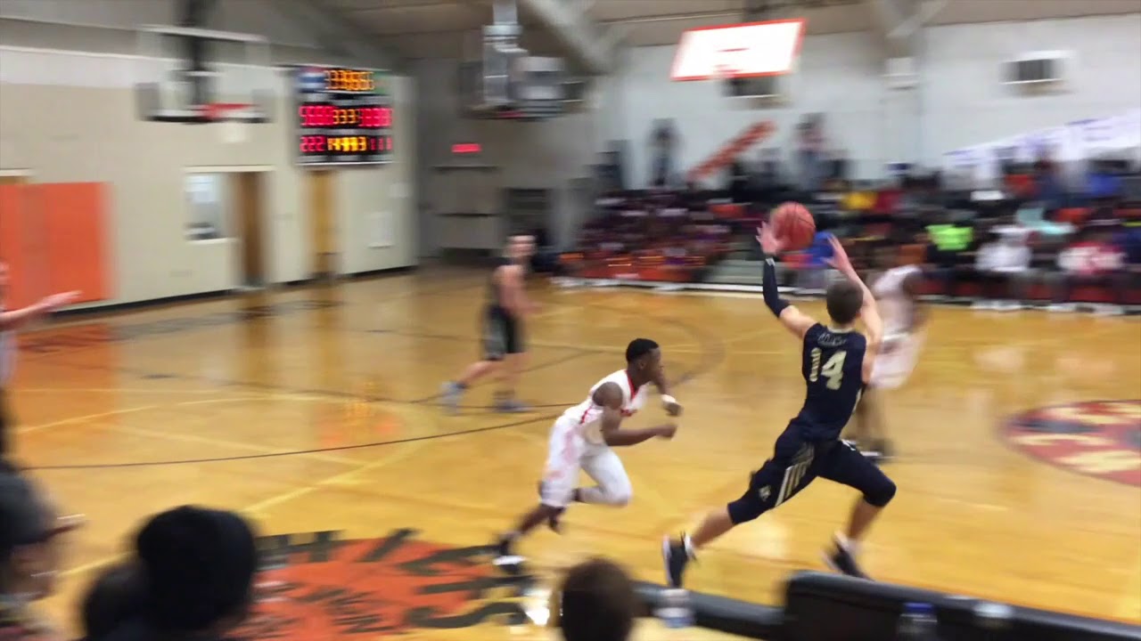 Tommy Murr v Hubbard 18 - YouTube