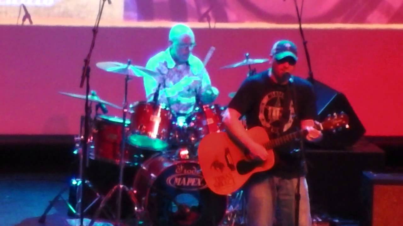 My Home Town-Shaun Outen Band at The Ridglea Theater - YouTube