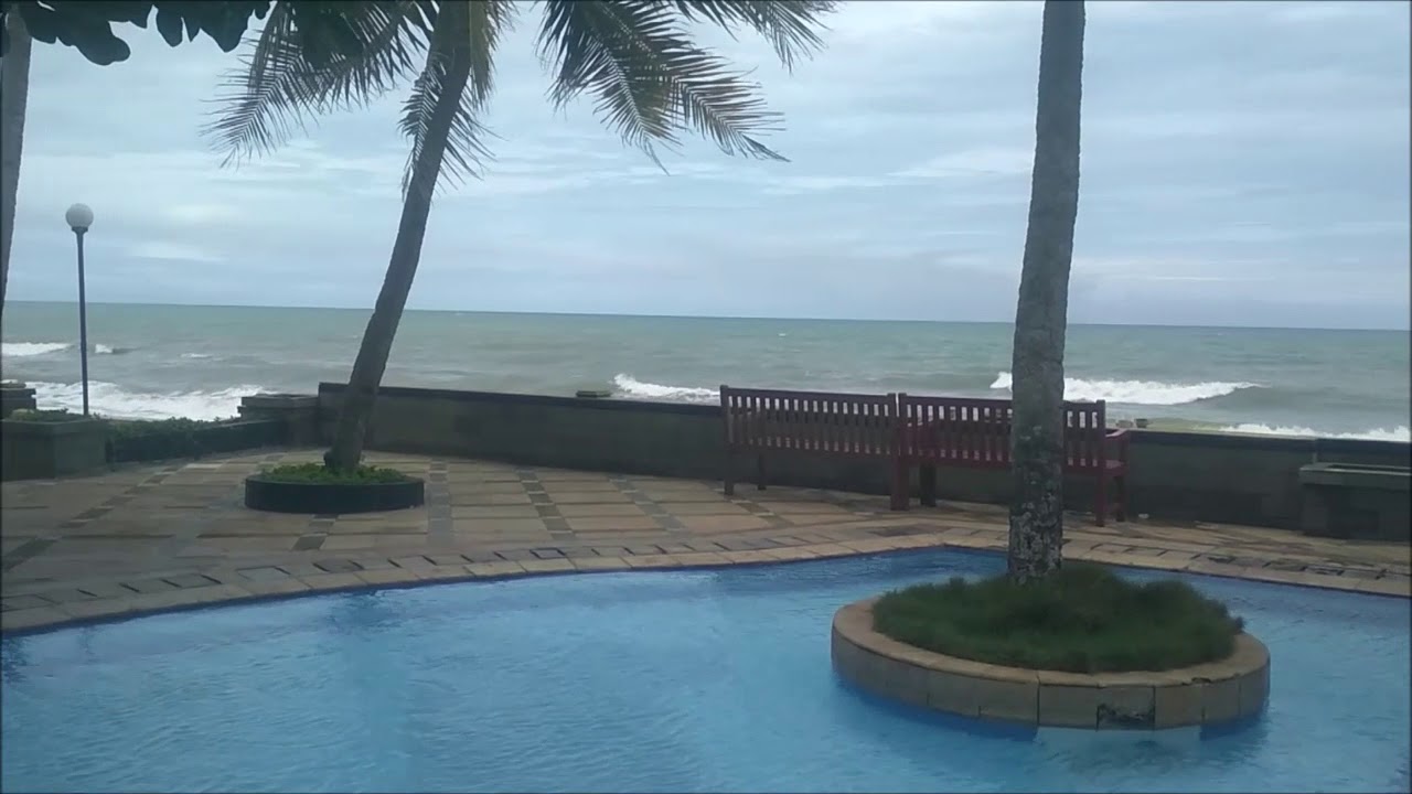 Regal Raya Cottage Pantai Privat di Anyer - YouTube