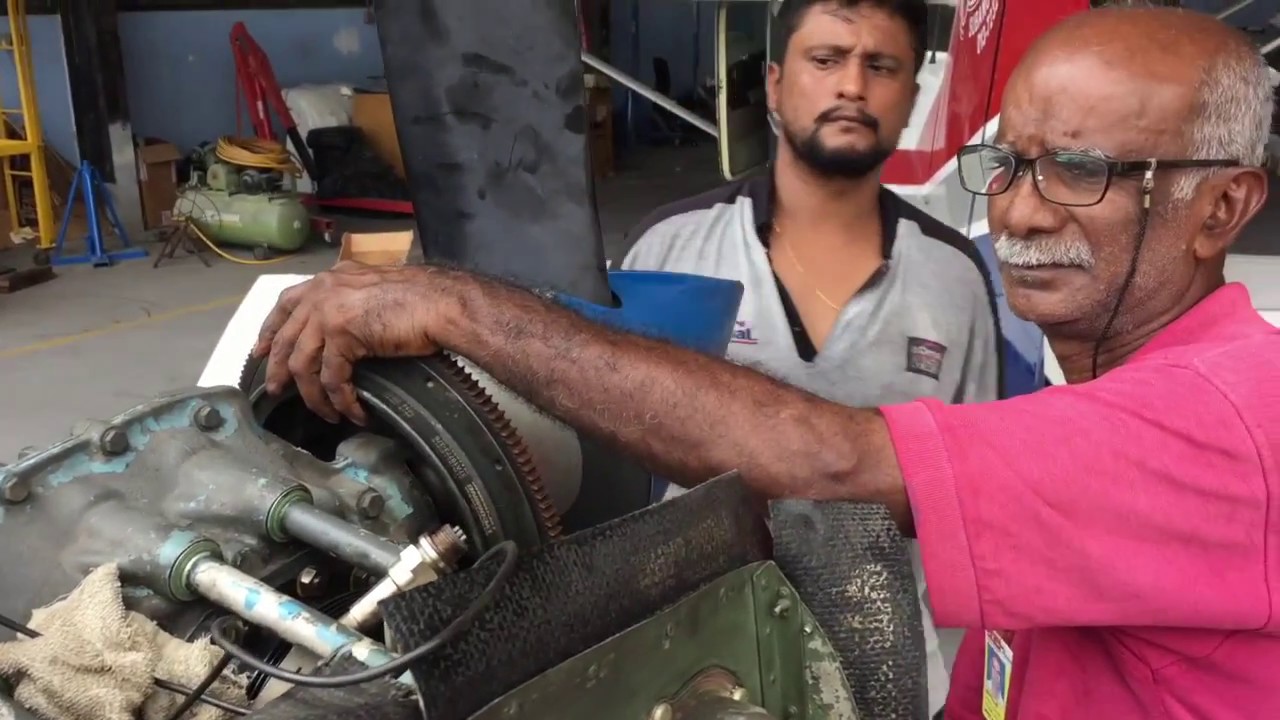 Cylinder and magneto change on a Cessna 172 - YouTube