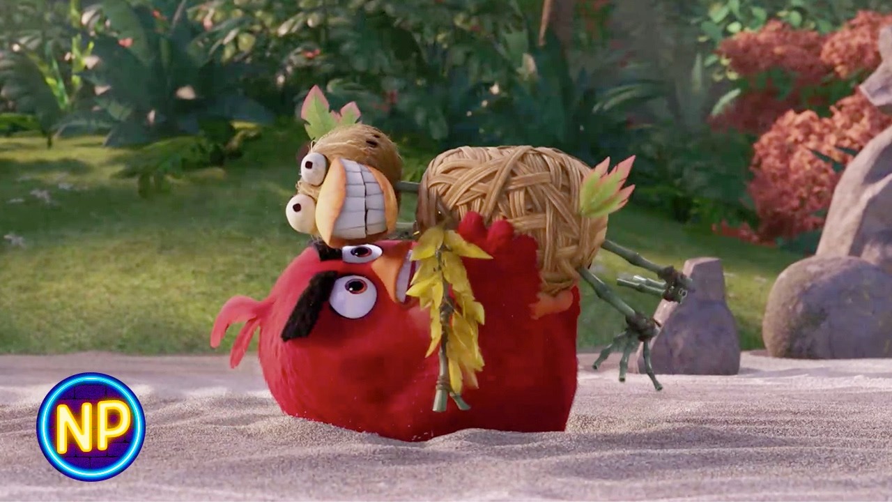 The Welcome Sign Fights Back | The Angry Birds Movie | Now Playing ...