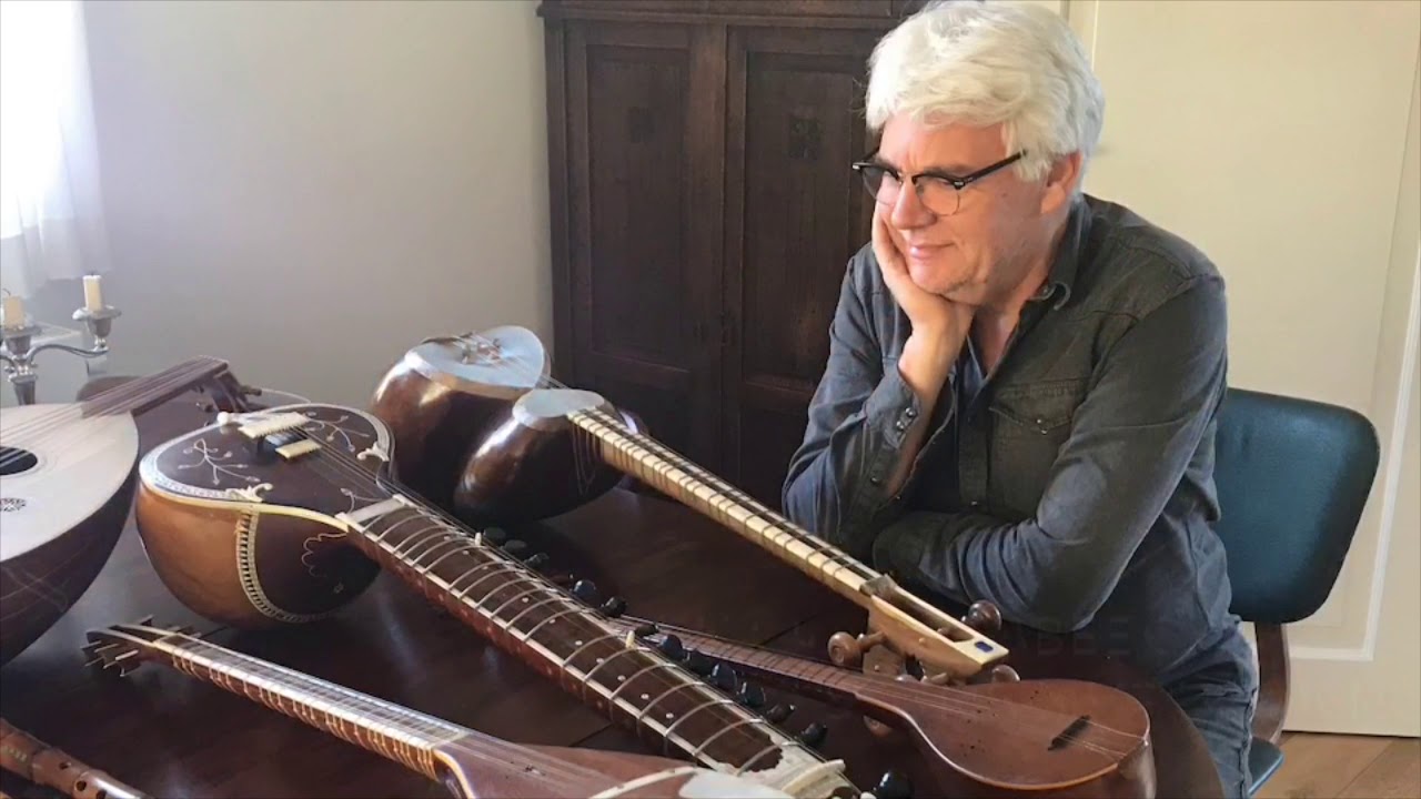Nr. 3 soundhealing Peter Wilms en Henk van Glabbeek - YouTube