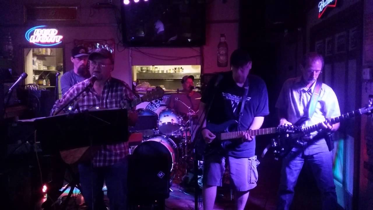 short notice band whole lotta shakin - YouTube