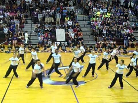 Dutchtown Griffin Girls Pep Rally Oct 2010 - YouTube