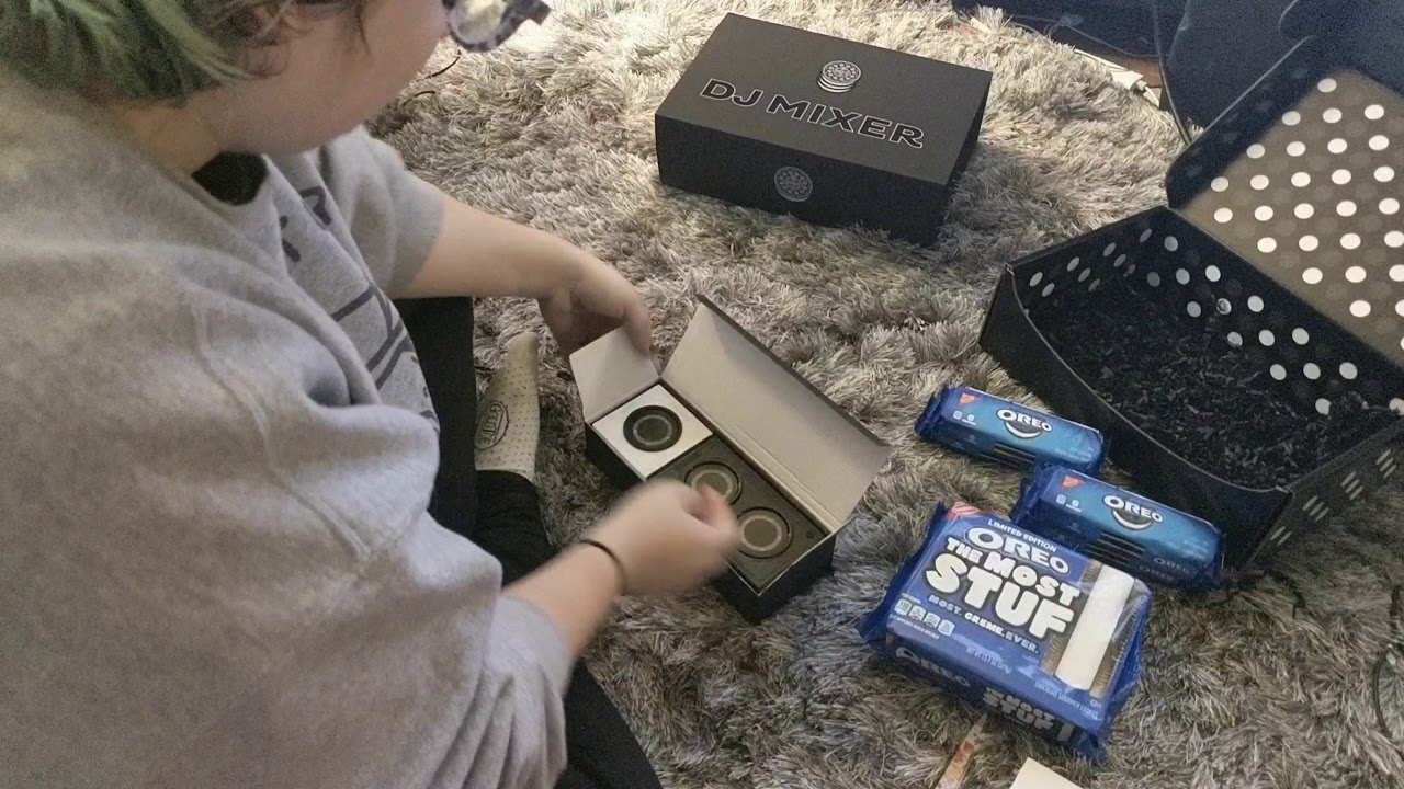 Oreo DJ Mixer Unboxing - YouTube