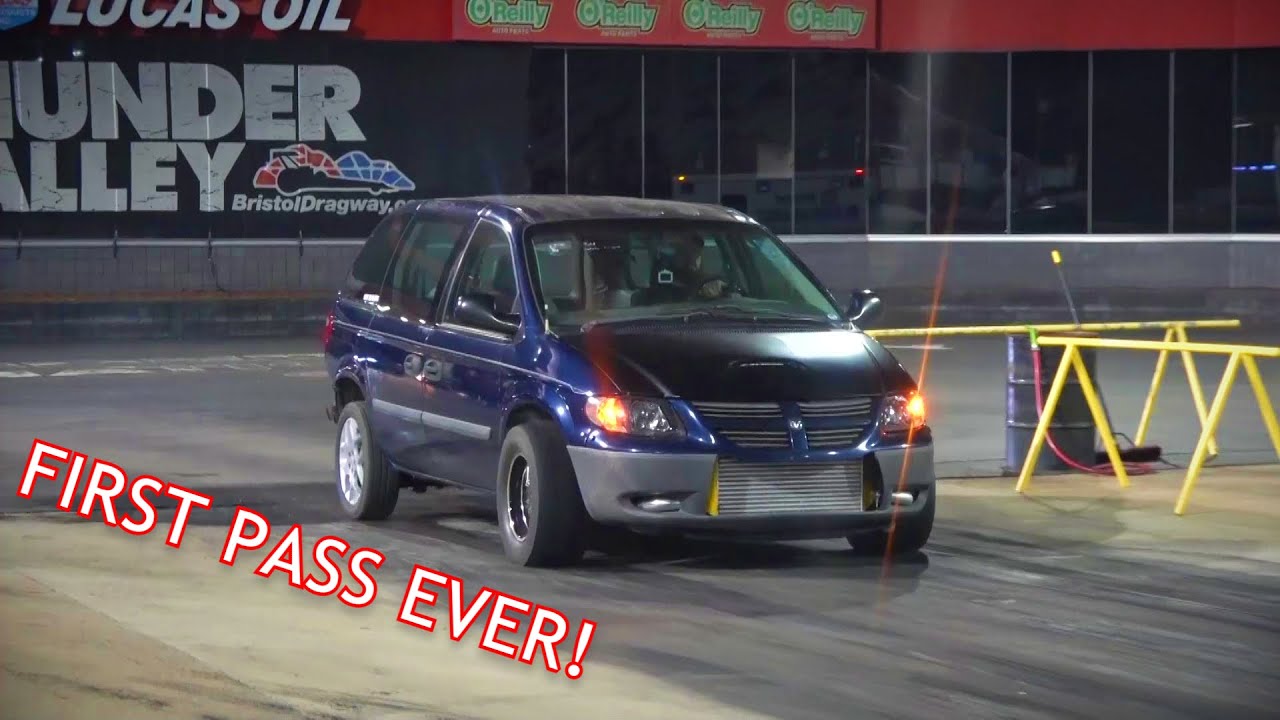We took our TURBO SRT4 Swapped MINIVAN to the Drag Strip | Didn't go as ...
