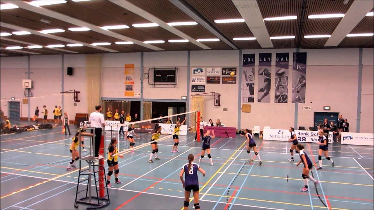 2015-11-07 VoCASA DS1 - Volley Meerkerk DS1 (Nijmegen) - YouTube