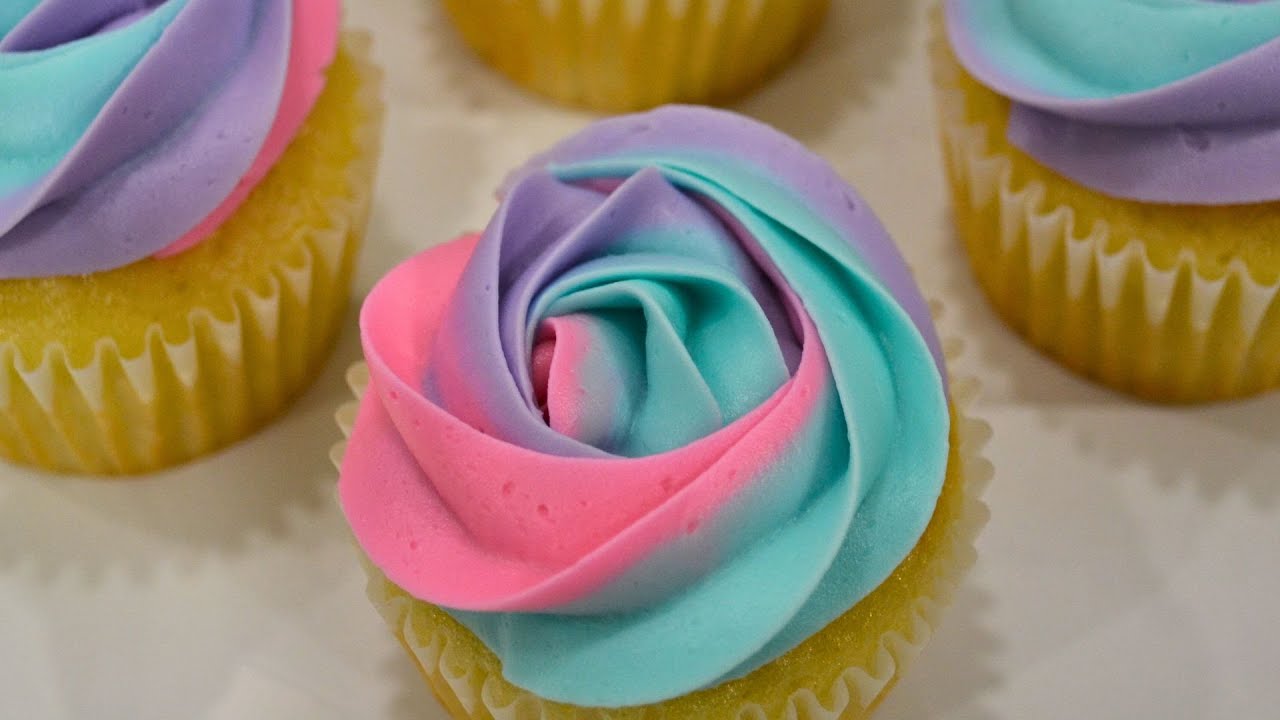 Rainbow Swirl Cupcakes: Mastering the Multicolor Rosette Technique ...