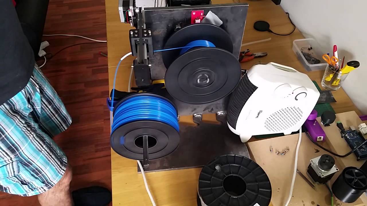 Spool winder for filament. Test run - YouTube
