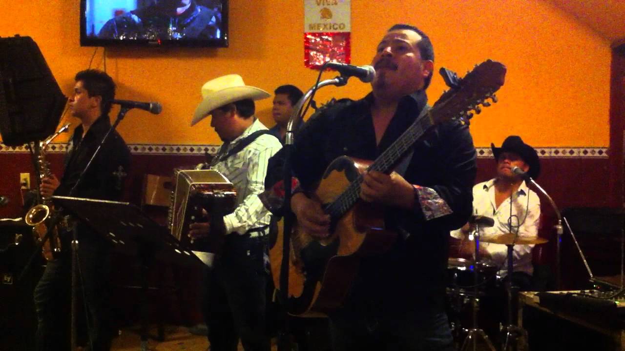 YO TENGO SED.... EN VIVO - YouTube