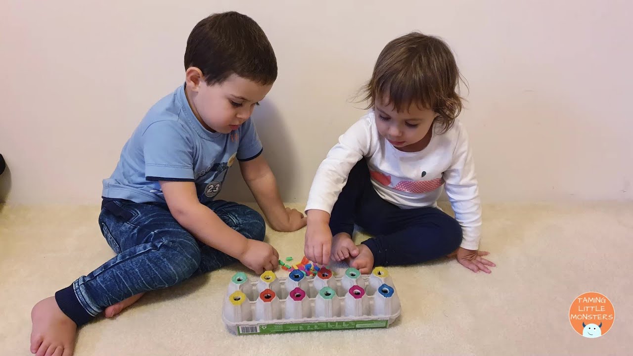 DIY Egg Carton Color Sort Activity for Kids - YouTube