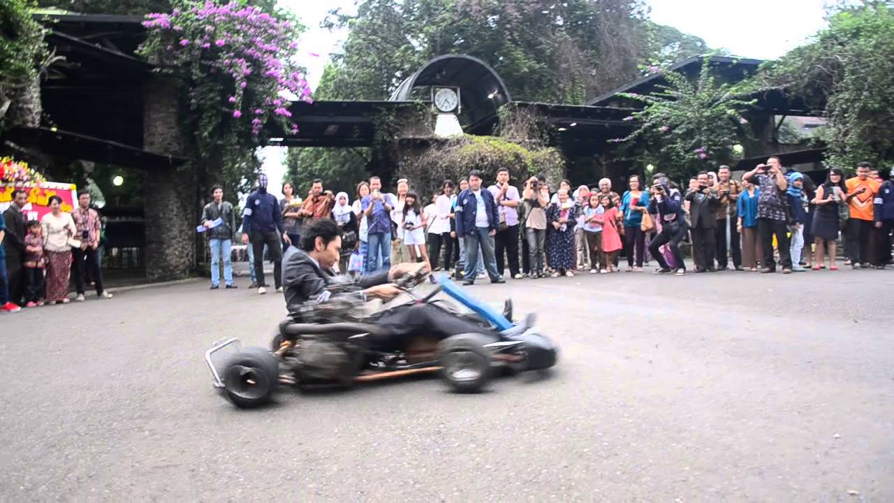 Gokart Wisuda April 2013 (Bagus Dhamantra, The Legendary Driver of HMM ...