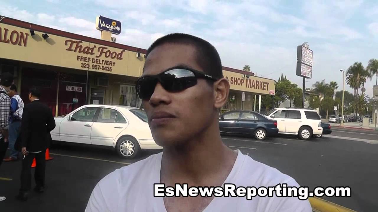 Filipoino Boxing Star Bernabe Concepcion - YouTube