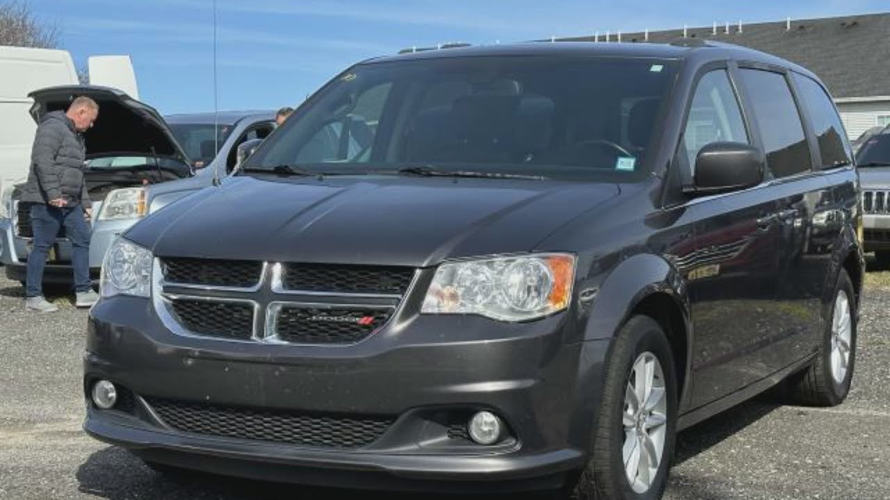 Used 2019 Dodge Grand Caravan SXT 2C4RDGCG1KR659789 Selden, Coram ...
