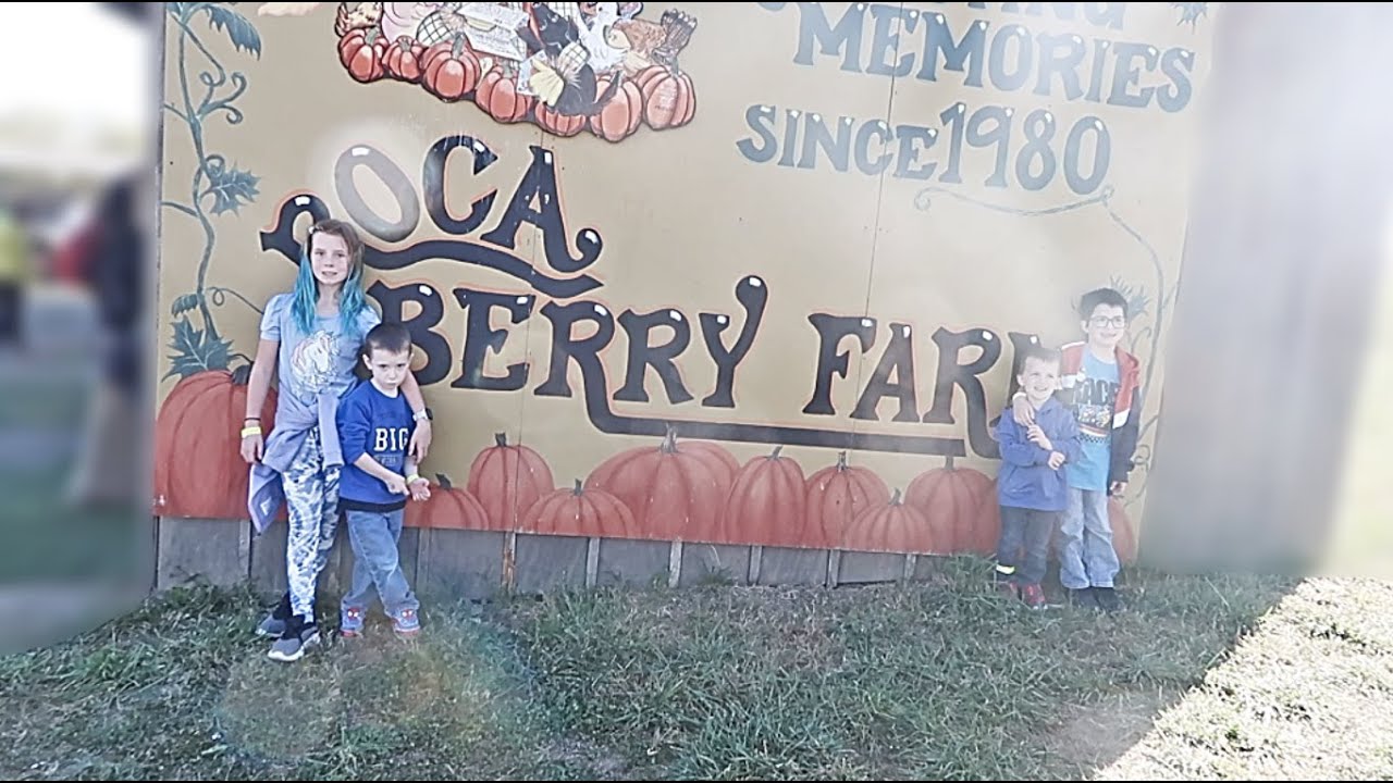 Roca Berry Farm | OCTOBER 2021 - YouTube
