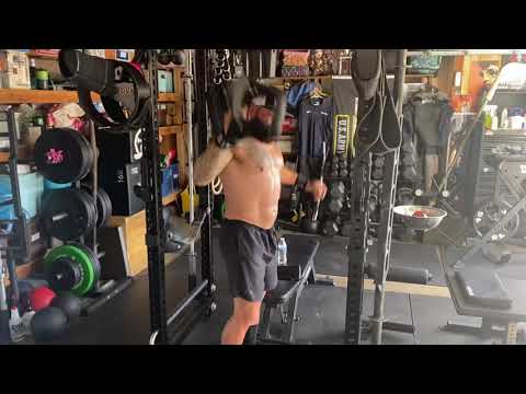 Rogue Monster Grip Triangle Close Grip Pull-ups - YouTube