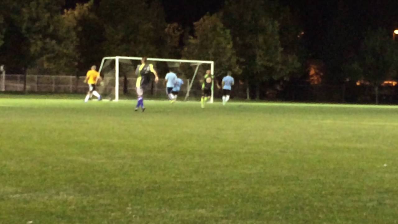 FC Pirates Oggler Good Chip Goal Art Assist - YouTube