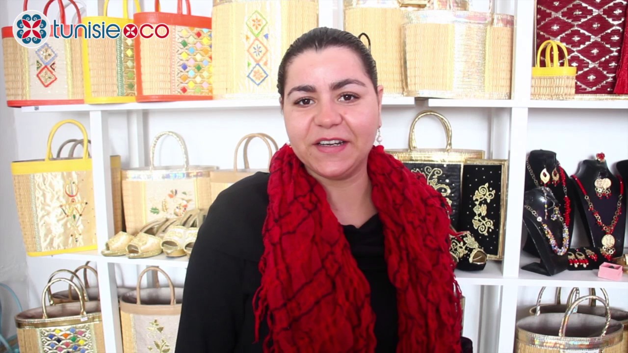 Galerie Municipale Hedi Turki Sidi Bou Said Stand Mme Leila - YouTube