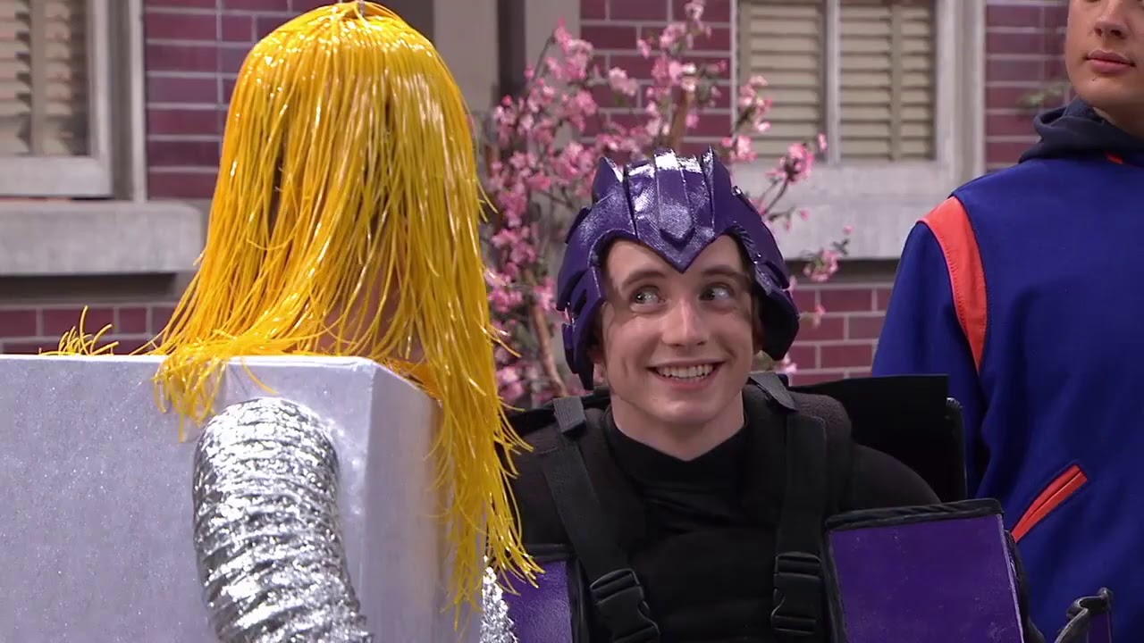 Mr Young 3x01 Mr & Mrs Roboto - YouTube