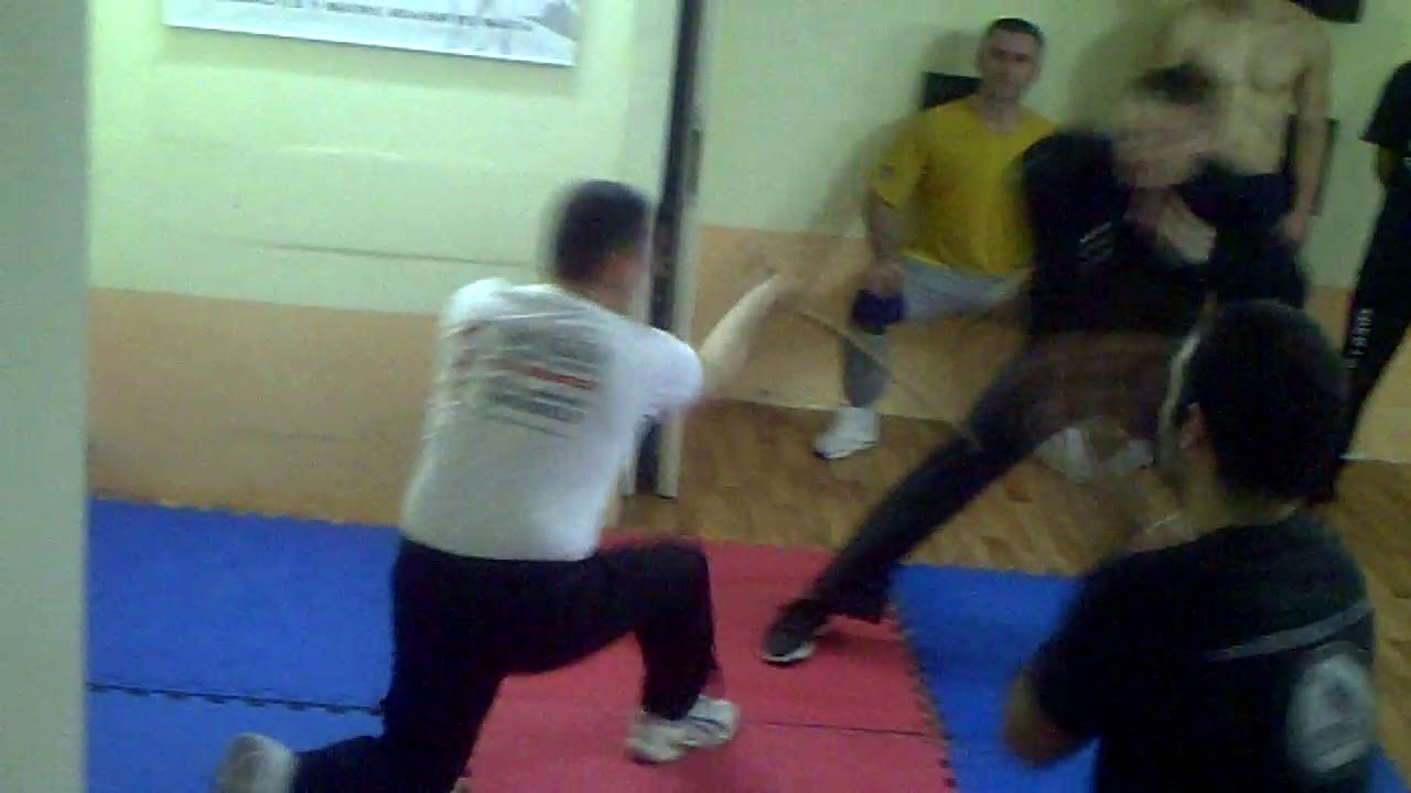 SOKO Combat System - How to Fight Multiple Attackers who have knives ...