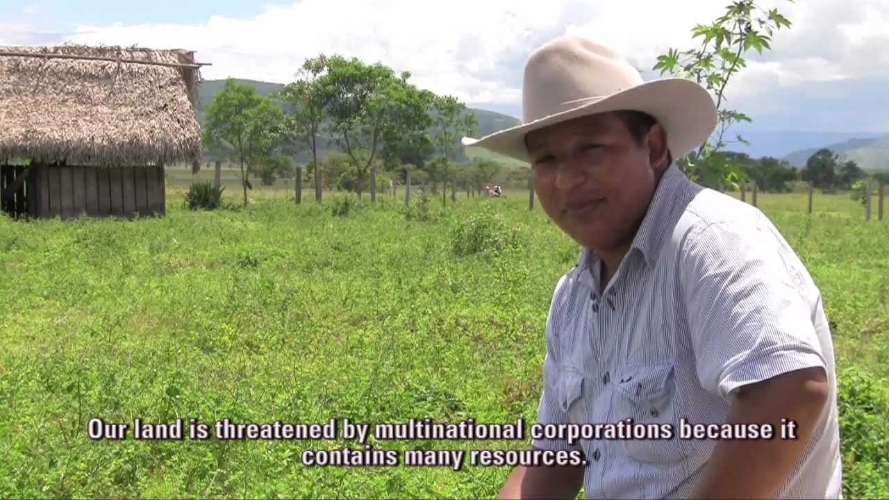 Uwa indigenous people opt for a future without oil - YouTube