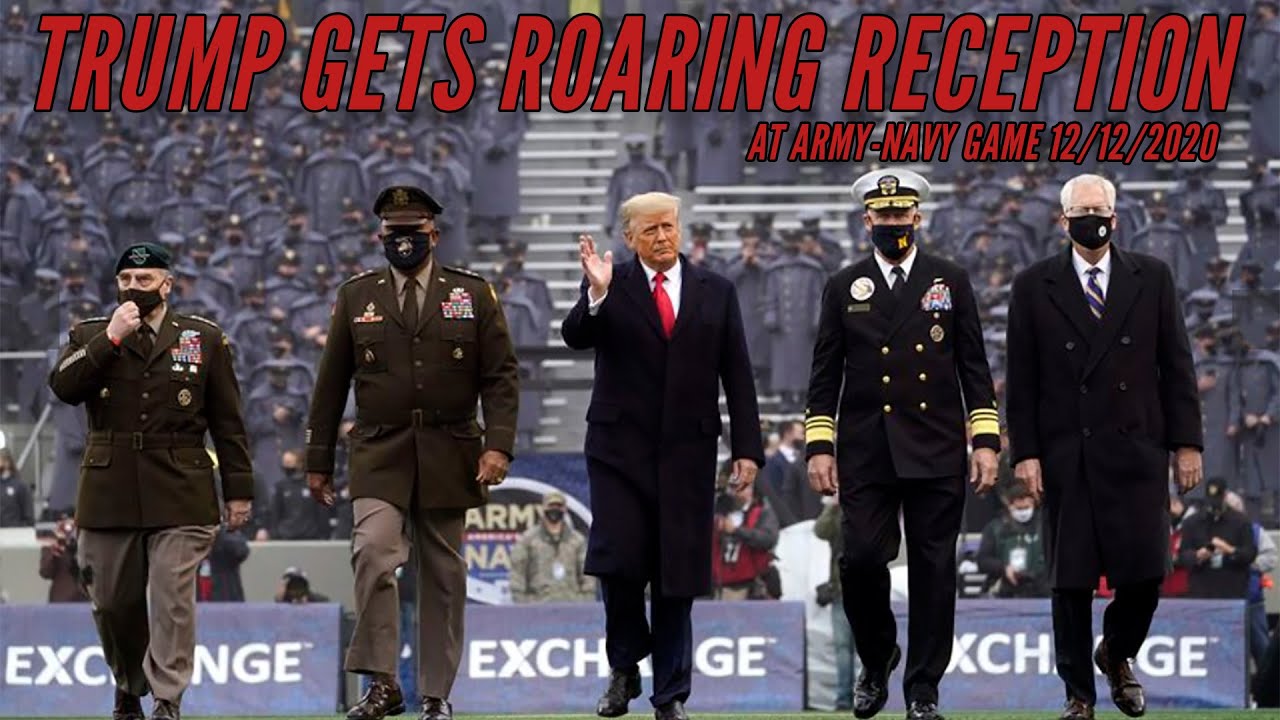 President Trump Receives A Roaring Applause at Army-Navy Game - YouTube