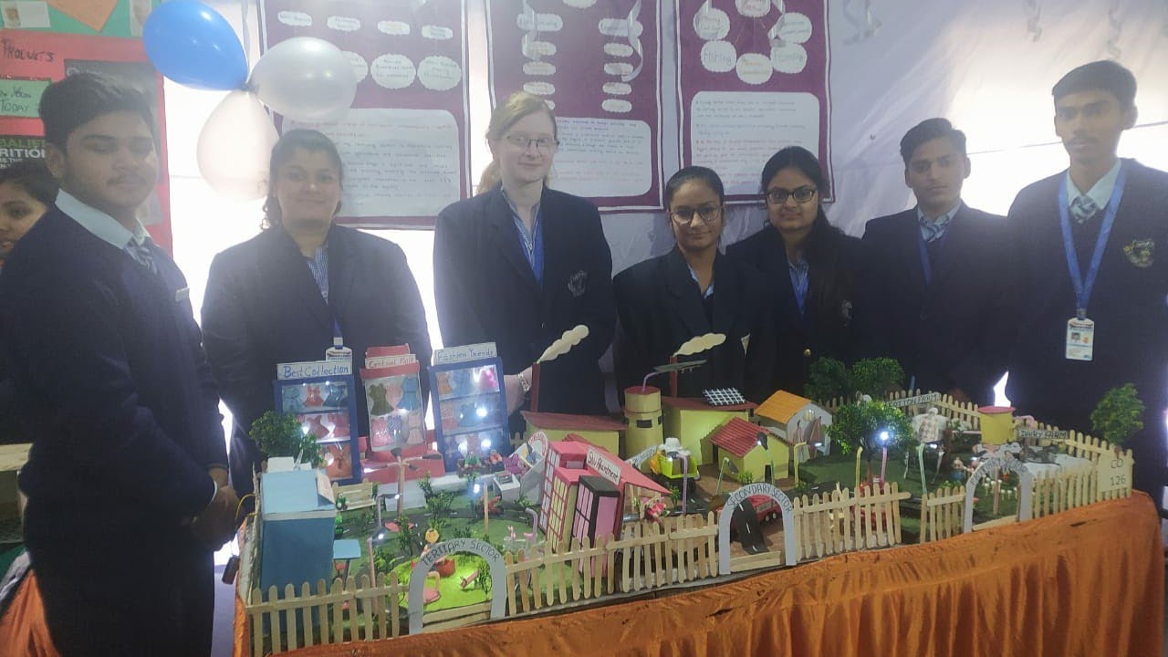 Various Sectors of Economy Working Model for exhibition - YouTube