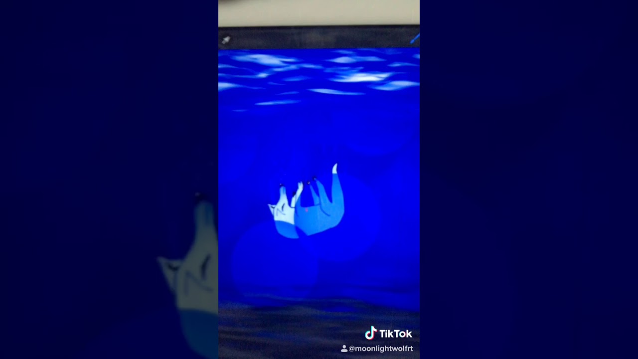 Wolf drowning - YouTube