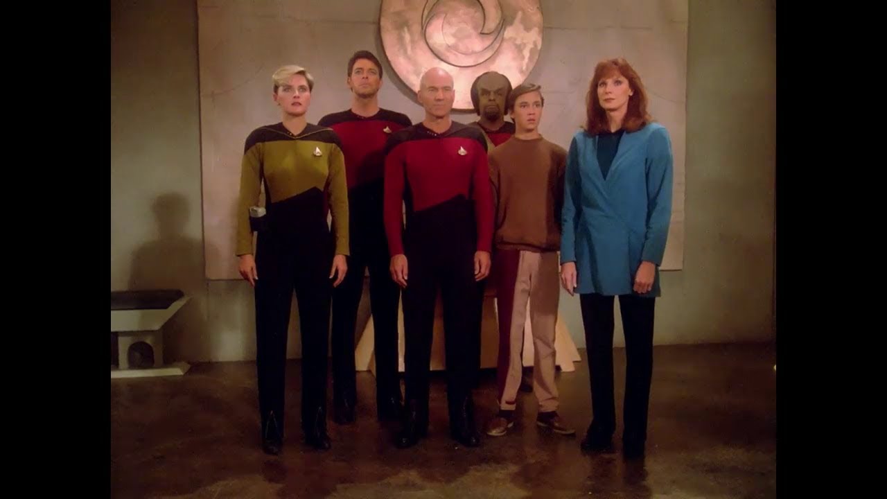 Star Trek TNG -- The Subjectivity of Justice - YouTube
