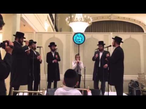 Child Solo "Avrum Chaim Green" Performing "KEILEY" - YouTube