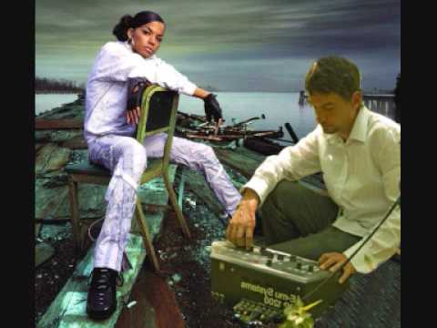 Bonobo vs Ms. Dynamite - YouTube