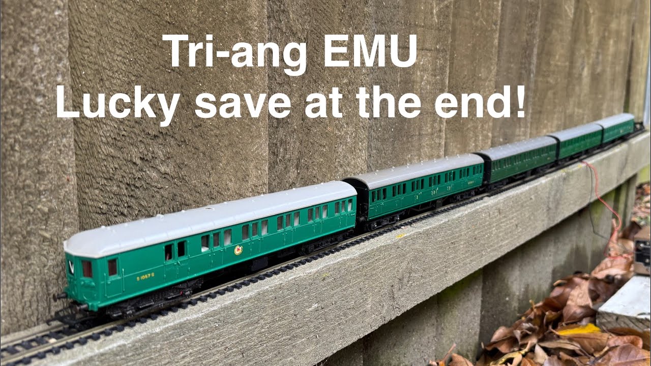 Tri-ang 5 car EMU saved right at the end! - YouTube