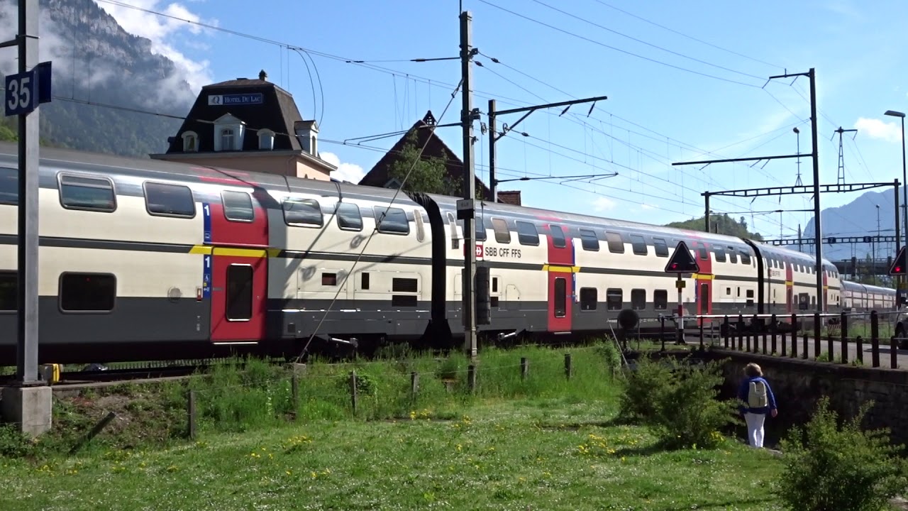 Doubledecker InterCity Train IC 2000 - YouTube
