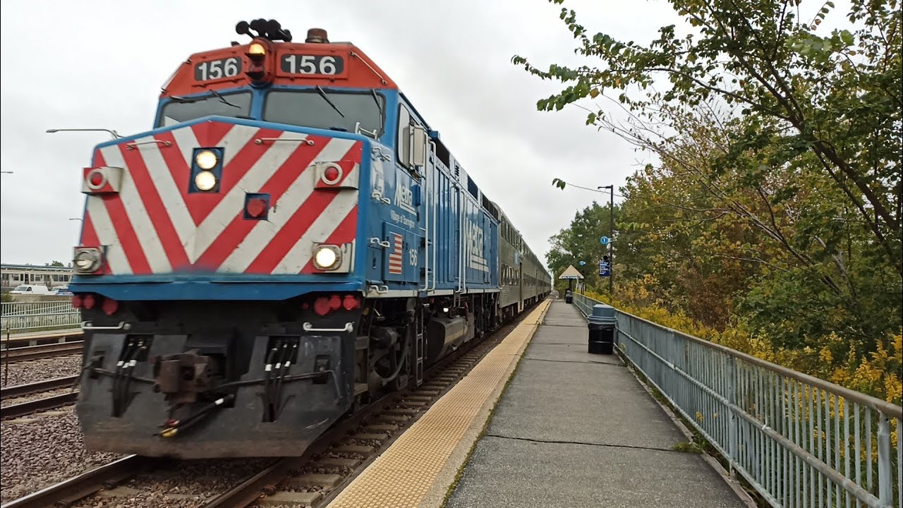 Metra Union Pacific-Northwest Line Train 625 to Harvard Bypassing ...