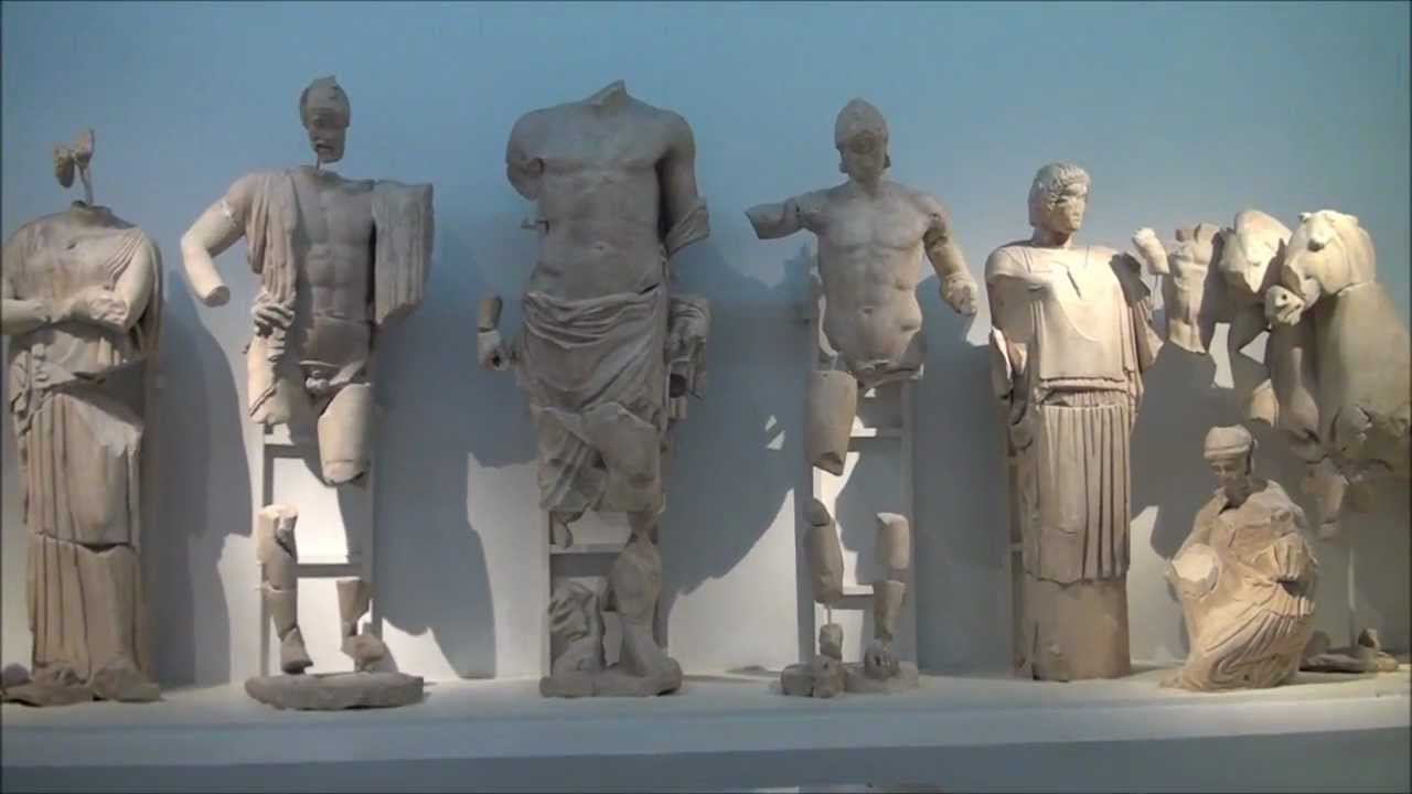 Frontón oriental del Templo de Zeus - YouTube