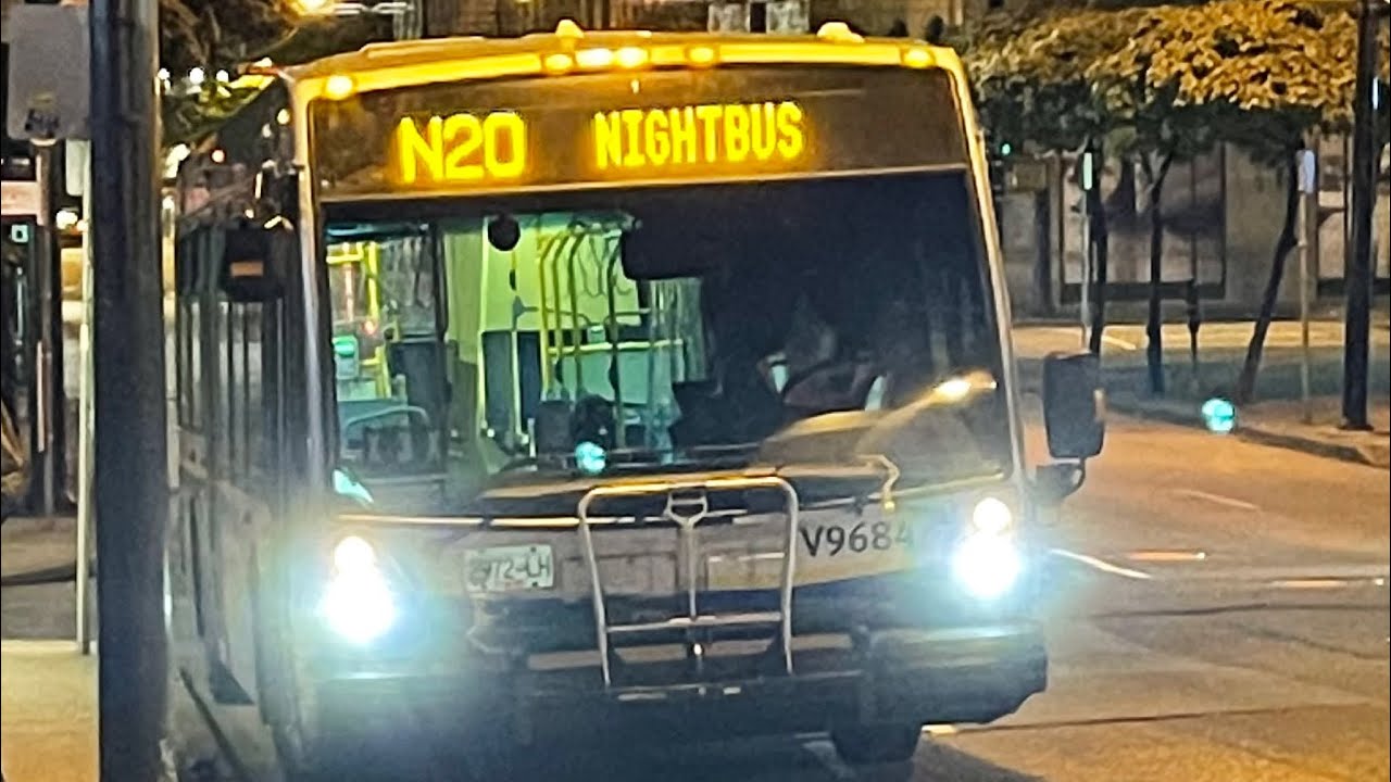 V9684 N20 Victoria-Downtown Night Bus - YouTube