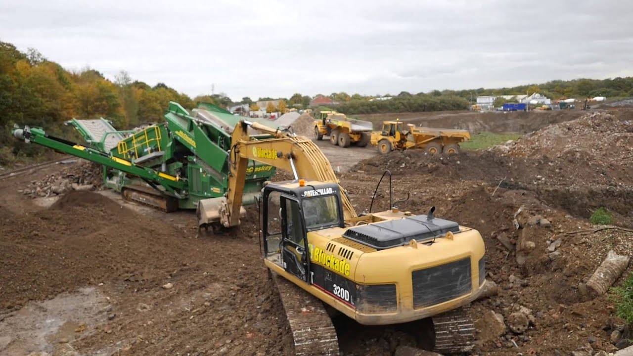 Blockade Services. "A Cut Above The Rest" - YouTube