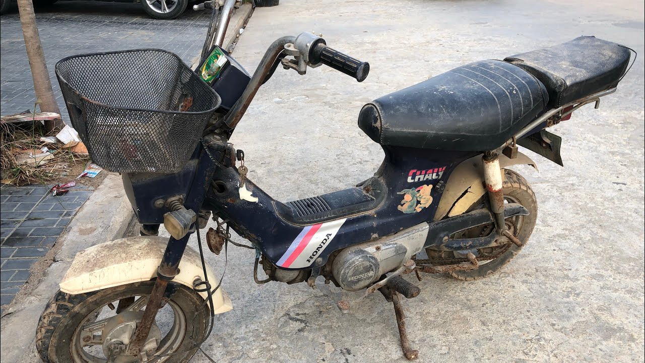 Restoration my Mom Motorcycle Honda Chaly 1986 abandoned 12 years ...