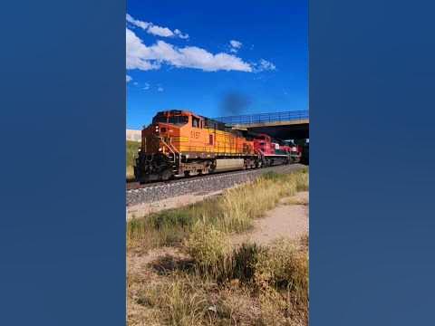 FXE SD70ACe Duo on a Grain Train, BNSF 5157 N! - YouTube