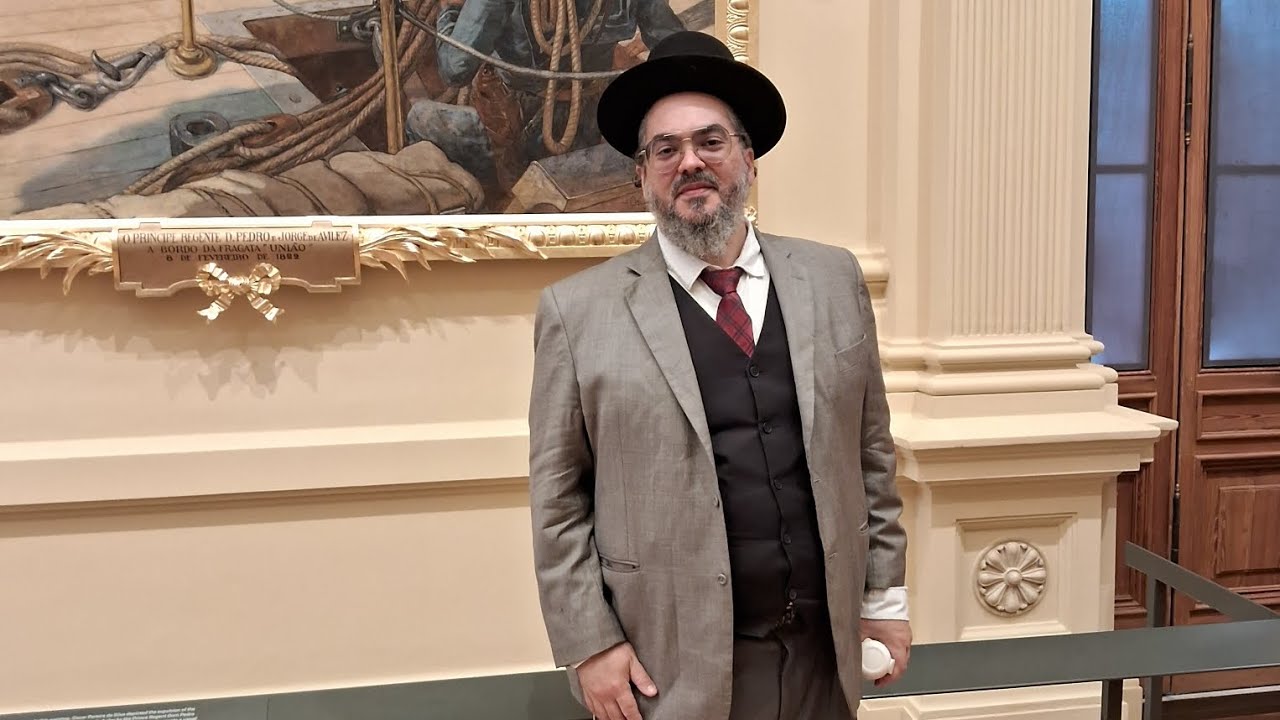 Parashat Bo: A força da reza e ensinamentos do Baba Sali - YouTube