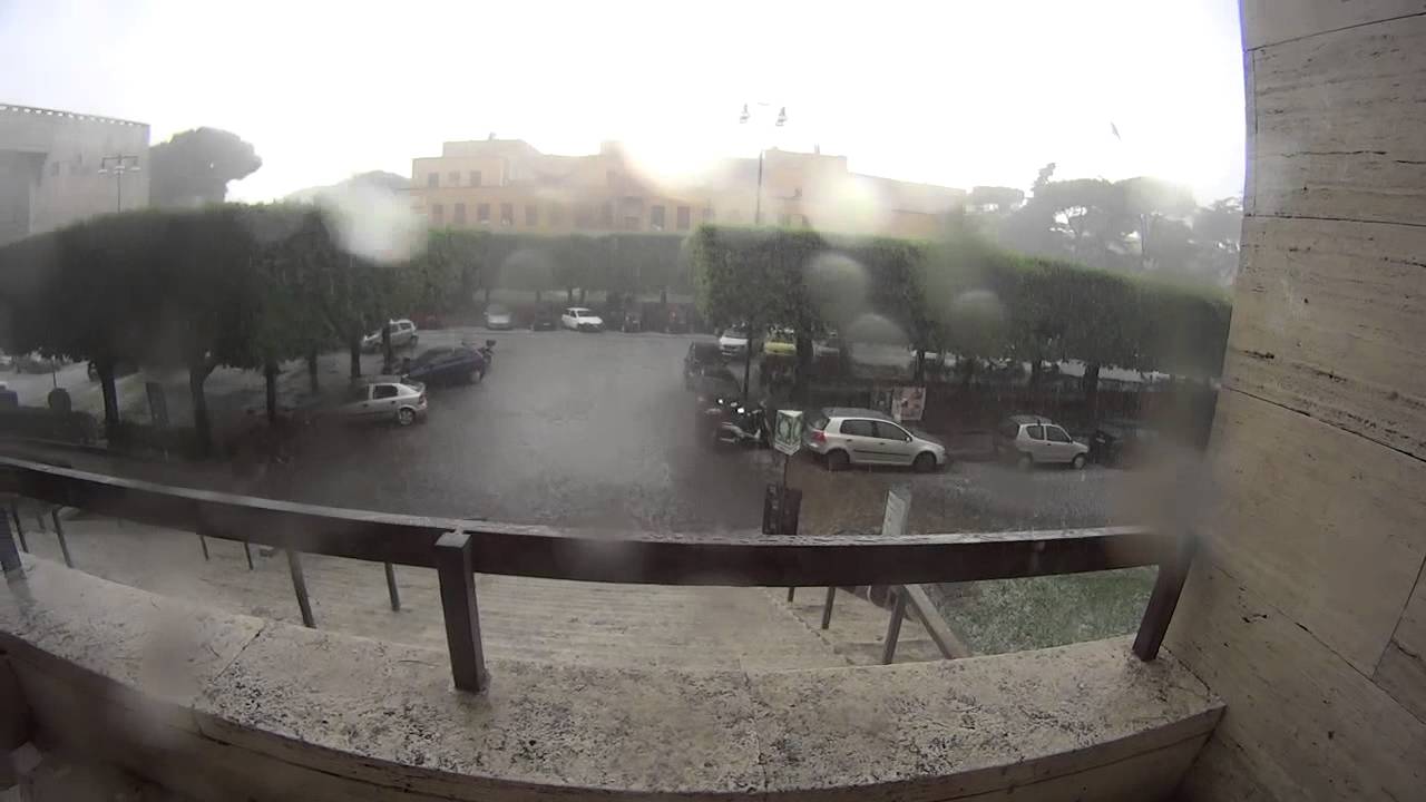 Forte temporale e grandine a Roma!! Hail storm Rome 27/05/15 - YouTube